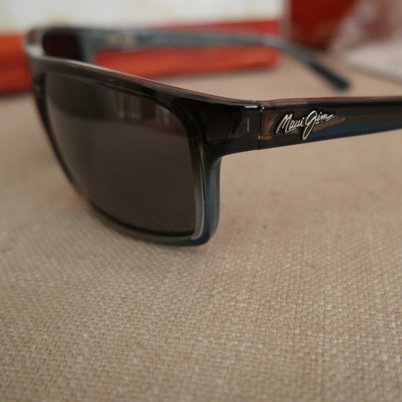 Maui Jim | Accessories | Maui Jim Byron Bay Wrap Sunglasses Blue Marlin ...